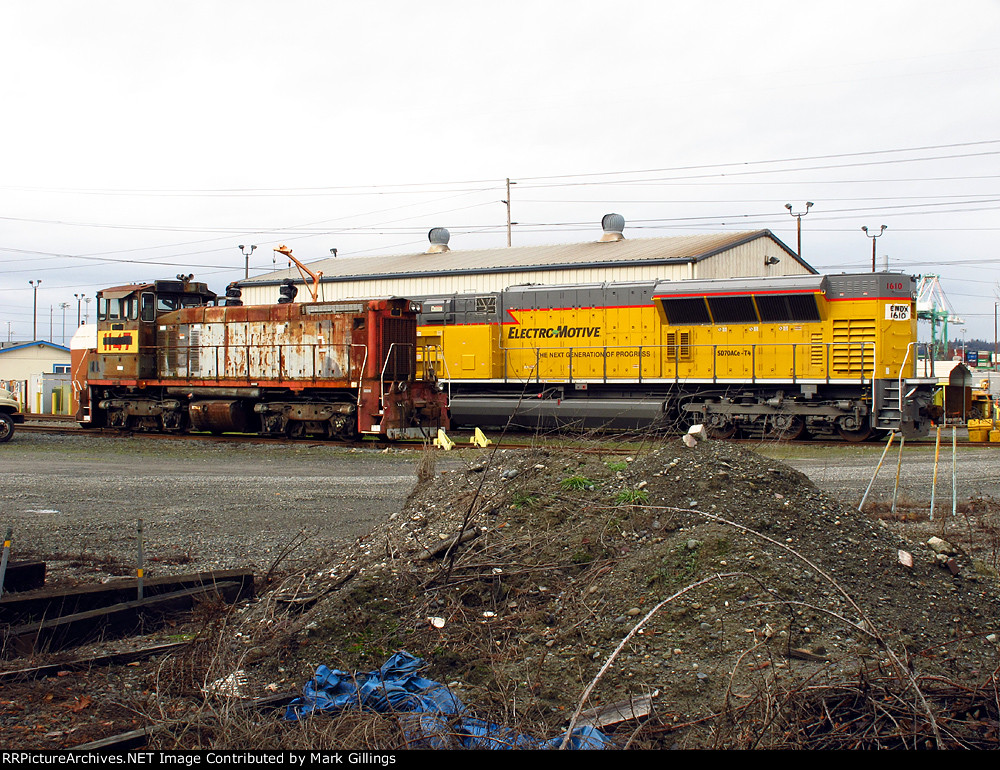 Ex-UPY 1147 and EMDX 1610